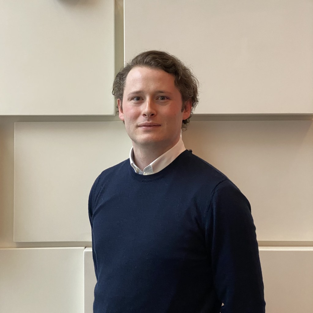 Contact – Spot Ship